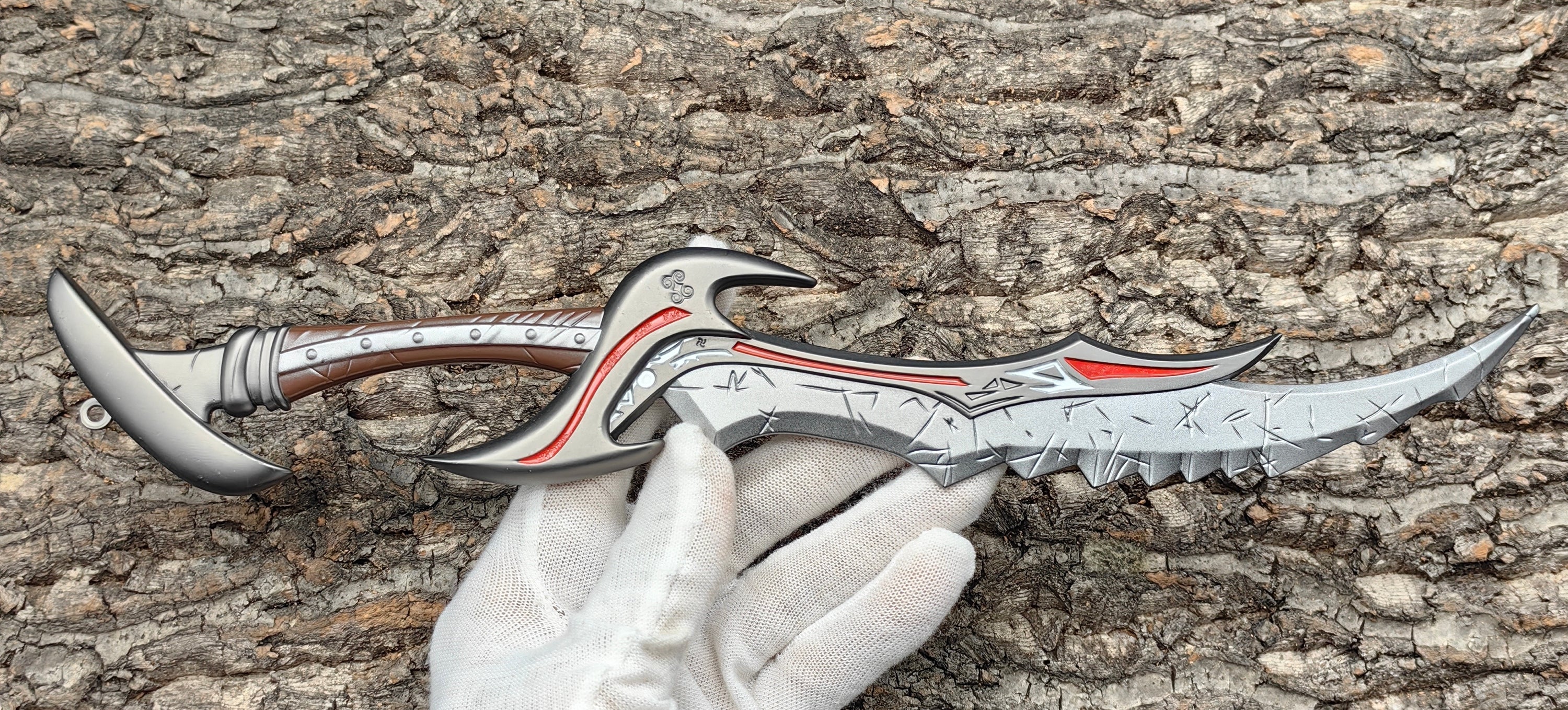 Unleash the Power of Skyrim: Daedric Sword Alloy Daedric Weapon ...