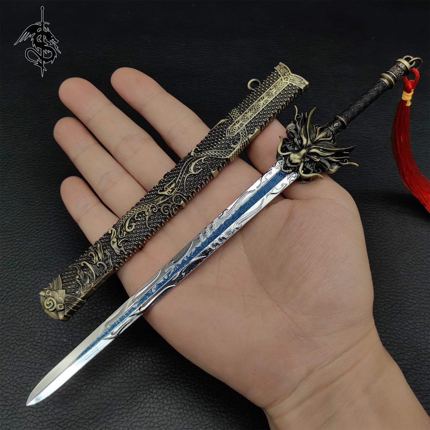 Famous Chinese Anime Prop Doze Dragon Sword Metal Replica – Miniwarrior