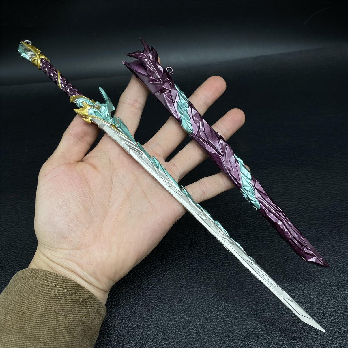 NB Game Emperor Star Horizontal Sword 11.8'' Metal Replica – Miniwarrior