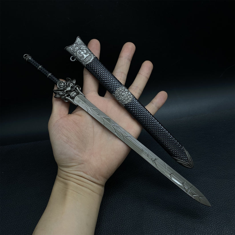 Famous Anime Reverse Scale Sword Metal Replica – Miniwarrior