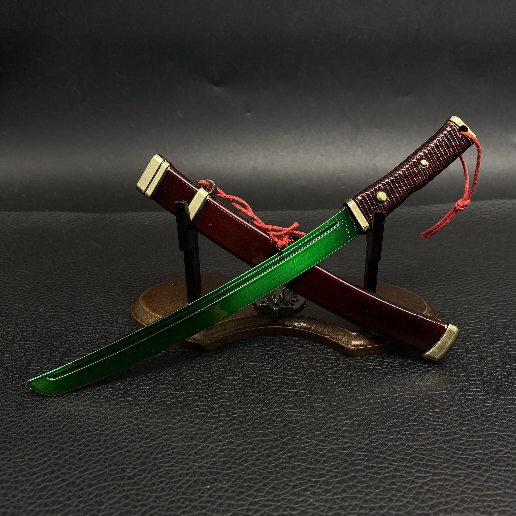 Rusty Sword Miniature Metal Replica – Miniwarrior