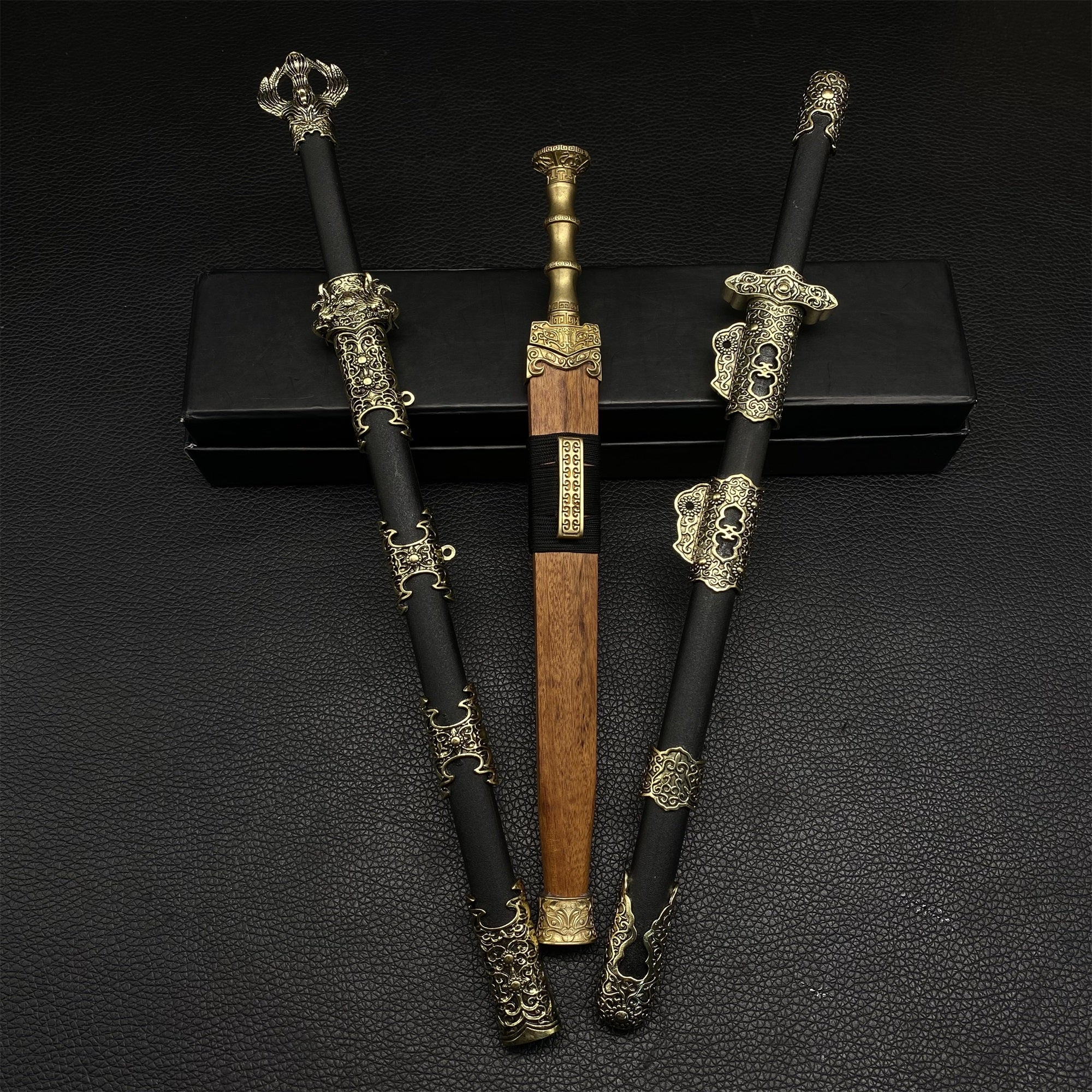 Hand-Forged Steel Sword Ancient Long Sword Replicas 3 In 1 Pack ...