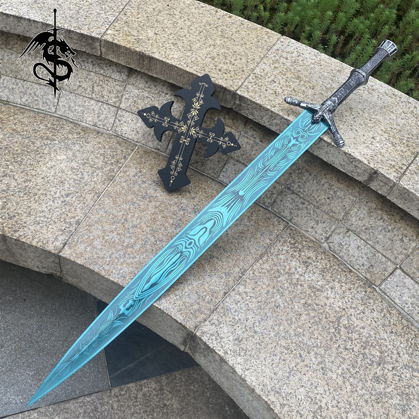 Steel Holy Dark Moon Greatsword Replica – Miniwarrior