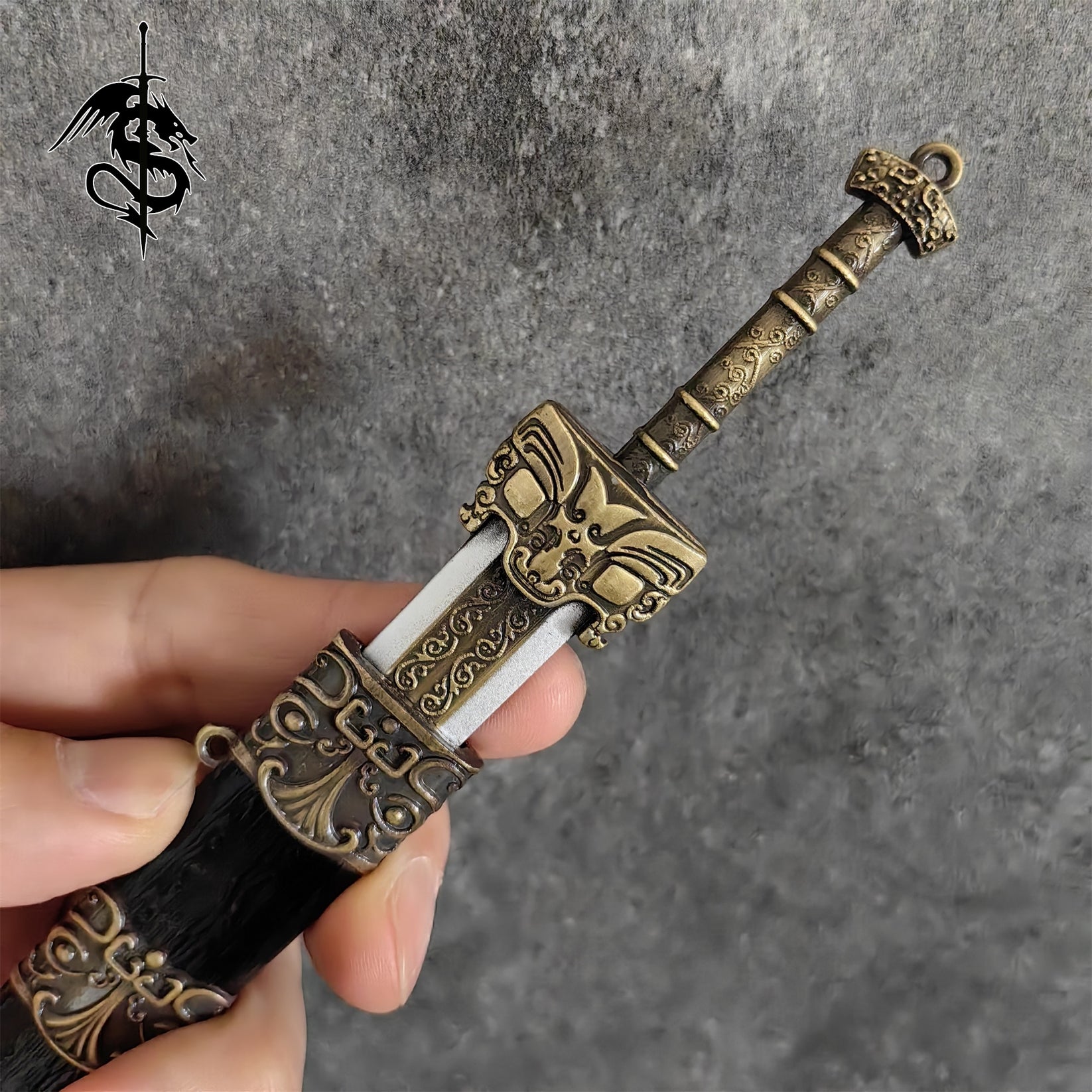 Chinese Emperor Sword Metal Blunt Blade Small XuanYuan Sword Replica ...
