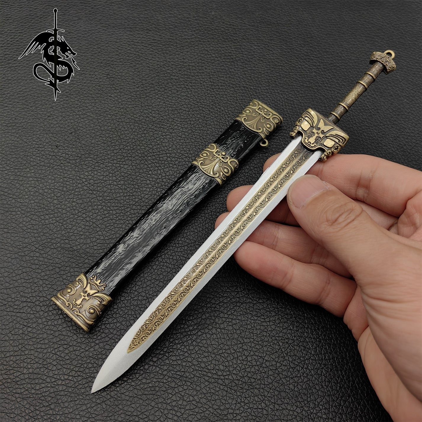 Chinese Emperor Sword Metal Blunt Blade Small XuanYuan Sword Replica ...